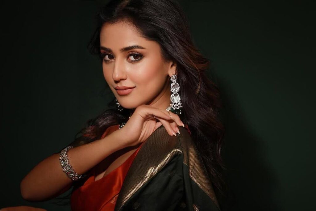 Riya Sharma Biography : The Girl Who Left Studies and Won Indian Television