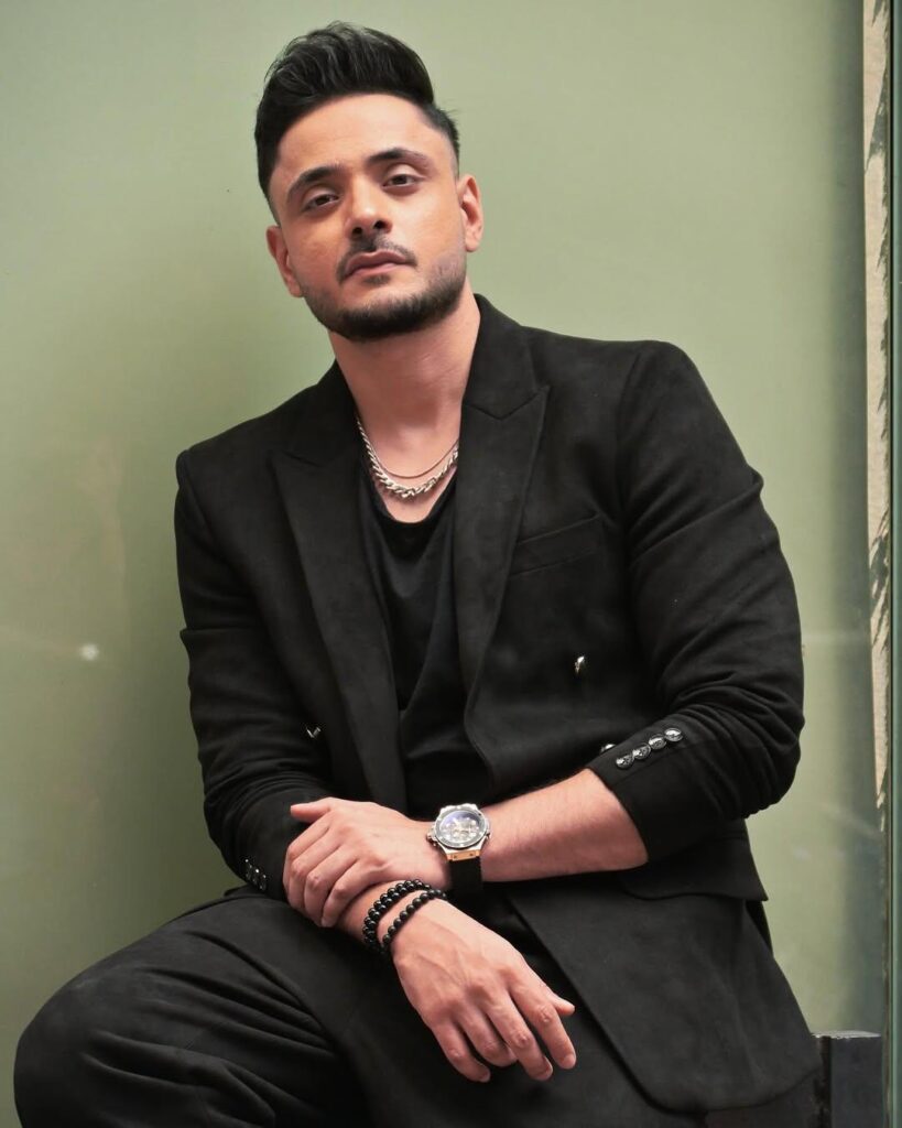 Adnan Khan Biography: An Actor Who Lets His Performances Speak